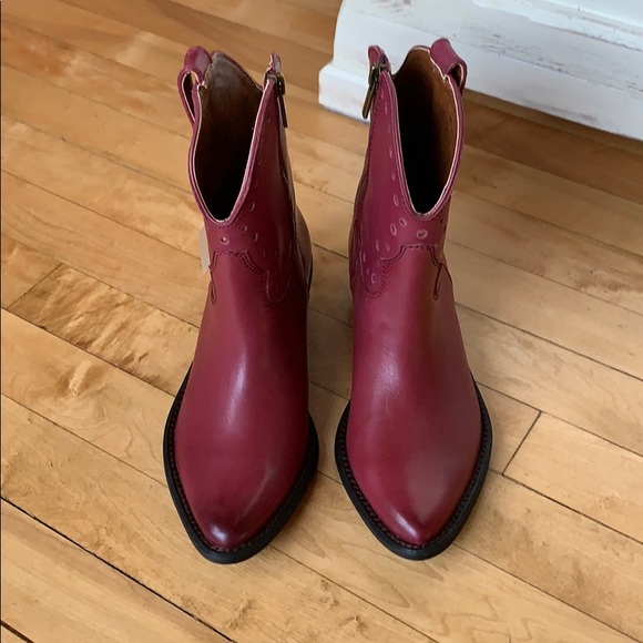 Lucky Brand | Shoes | Lucky Chantel Western Boot | Poshmark